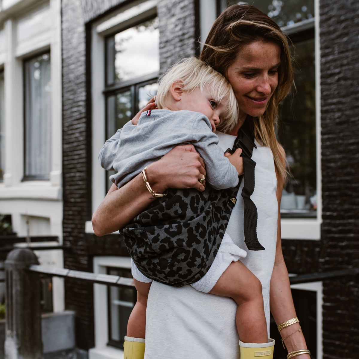 Porte bébé enfant Grey Leopard - Wildride - Berceau